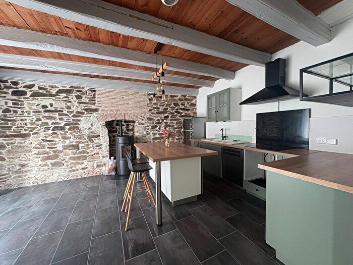 Maison 6 pièces à louer à Saint-Fiacre-sur-Maine