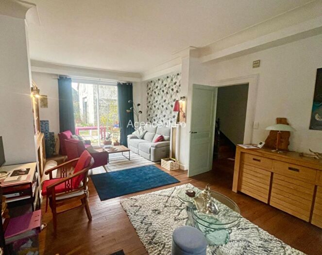 Maison à vendre - Oloron-Sainte-Marie - 6 pièces - 4 chambres