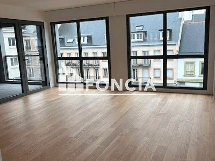 Appartement 3 pièces à Centre Ville, Lorient, à louer