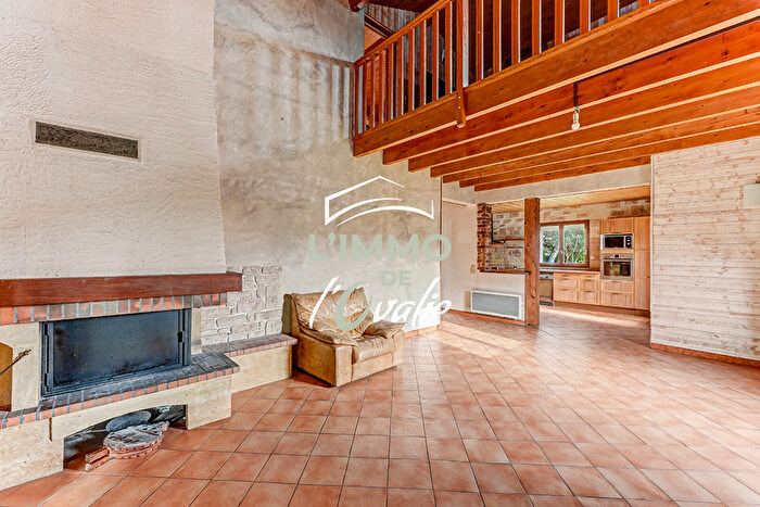 Maison à vendre - Saint-Rustice - 5 pièces - 4 chambres