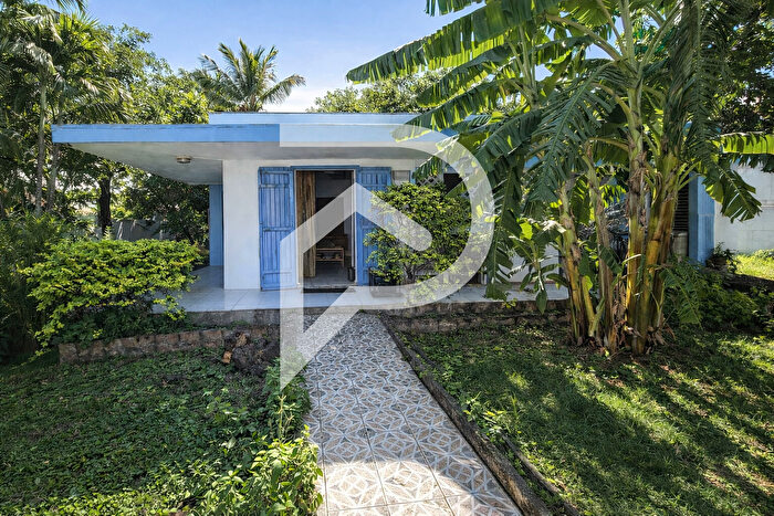 Maison à vendre - Saint-Pierre, Casabona - 4 pièces - 3 chambres