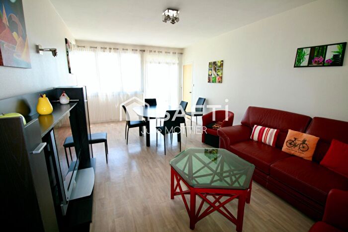 Appartement à vendre - La Rochelle, Centre-ville, Vieux-port, Marché - 4 pièces - 3 chambres