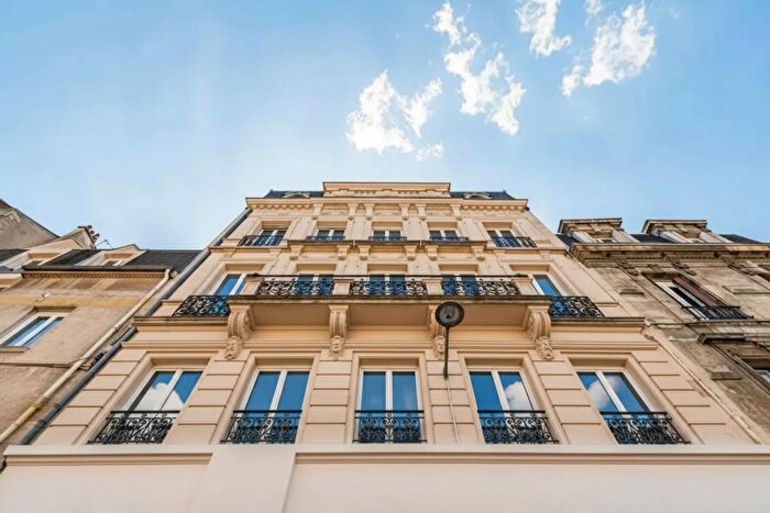 Appartement à vendre - Reims, Centre-ville - 3 pièces - 2 chambres