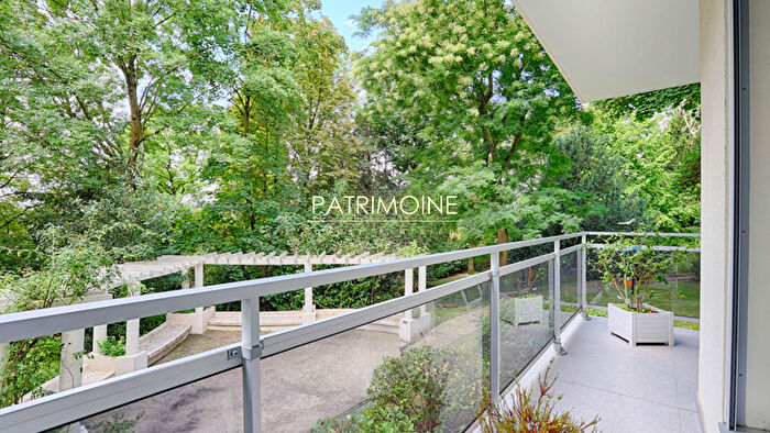 Appartement à vendre - Le Raincy, Gare - 4 pièces - 2 chambres