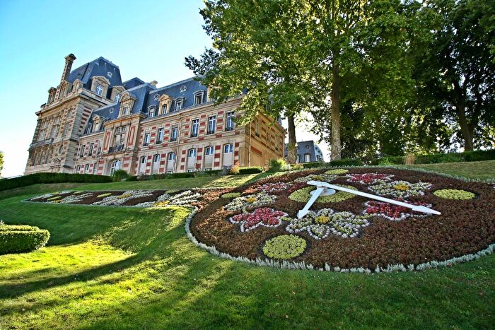 Appartement 7 pièces à Versailles, Chantiers, à vendre