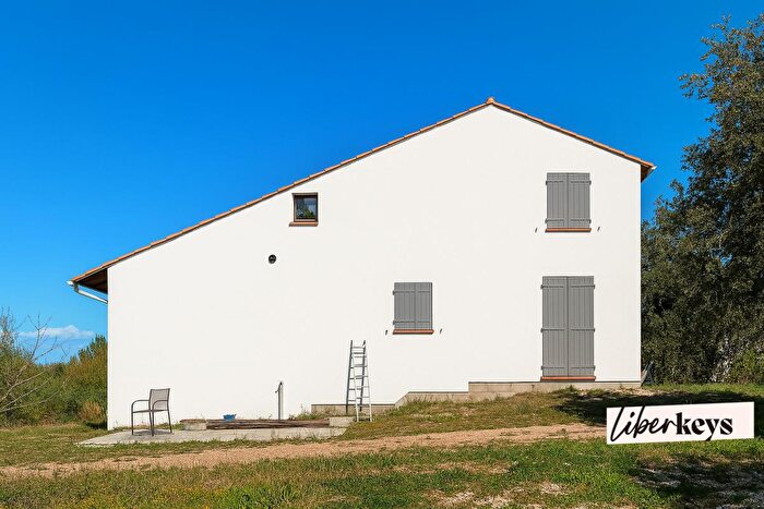 Maison à vendre - Fox-Amphoux - 4 pièces - 3 chambres