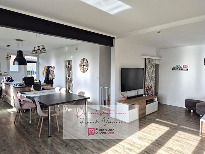Maison 7 pièces à vendre à Le Boupère