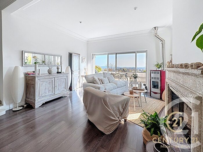 Appartement à louer - Grasse, Magagnosc, Saint-Mathieu - 3 pièces - 2 chambres