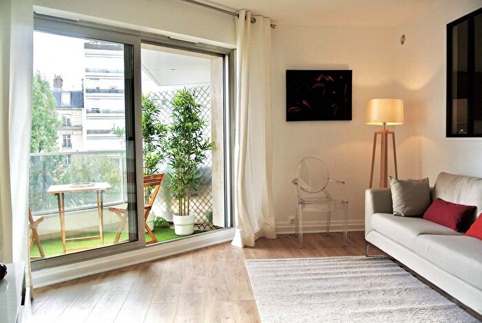 La Plaine des Sablons, Neuilly-sur-Seine : Appartement 2 pièces à louer