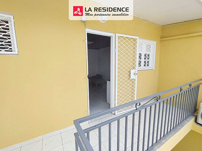Appartement 1 pièce à louer à Fort-de-France