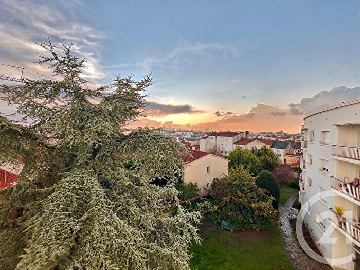 Appartement à vendre - Les Sables-dOlonne, Gare - 4 pièces - 3 chambres