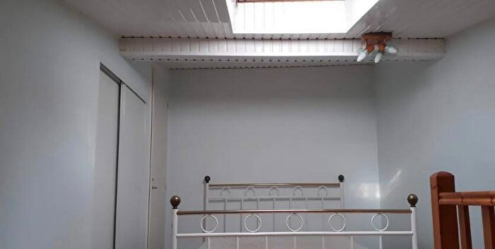 Salleb uf : Appartement à louer