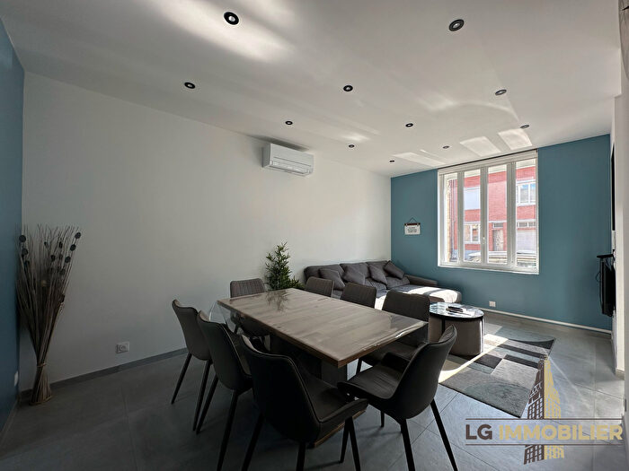 Maison à louer - Amiens, Saint-Honoré, Jeanne dArc - 5 pièces - 4 chambres