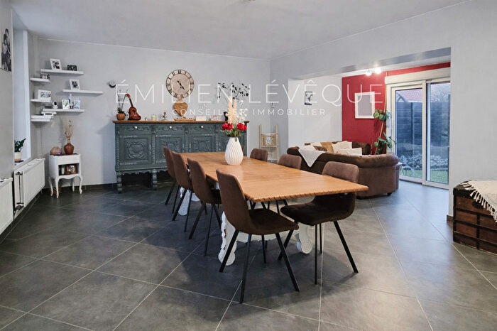 Maison à vendre - Ennevelin - 8 pièces - 4 chambres