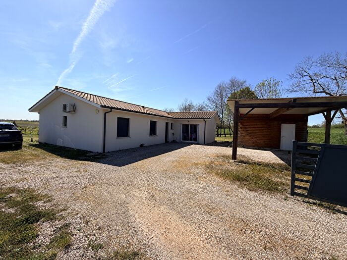 Maison à vendre - Sigalens - 5 pièces - 3 chambres