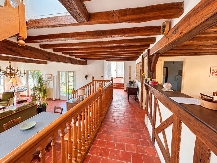 Maison 10 pièces à vendre à Vaux-sur-Seine