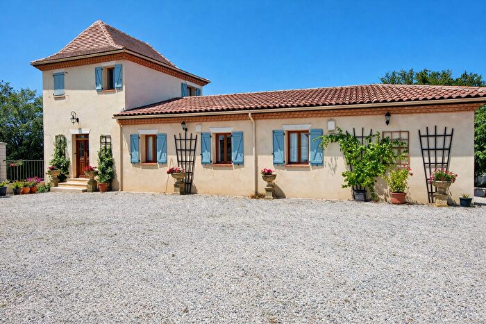 Maison à vendre - Monlezun - 8 pièces - 5 chambres