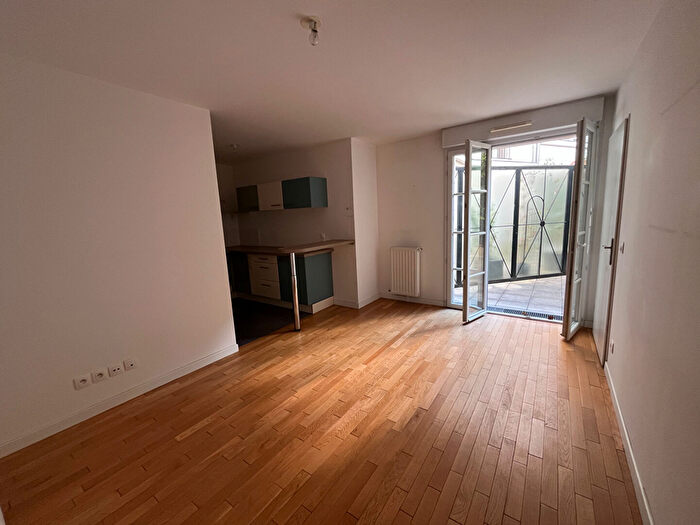 Appartement à vendre - Chaville, Doisu - 2 pièces - 1 chambre