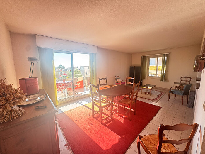 Appartement 3 pièces à Vence, Centre-ville, à vendre