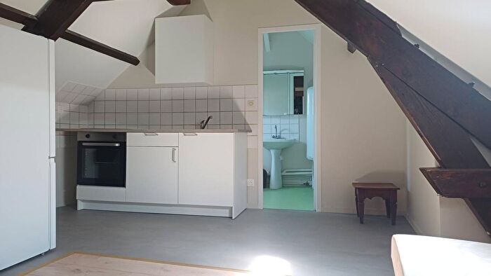 Appartement 2 pièces à louer à Noyon, Sud