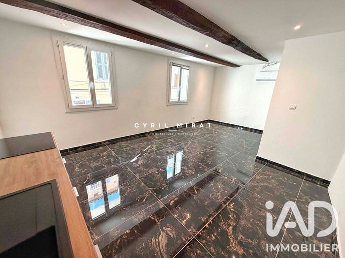 Appartement 2 pièces à Centre Ville-Peyron, La Seyne-sur-Mer, à louer