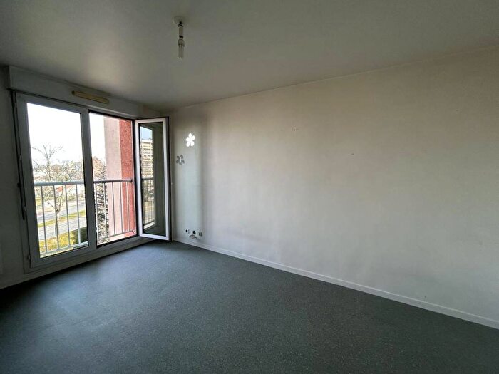 Appartement à louer - Le Mas bouyol, Limoges - 1 pièce