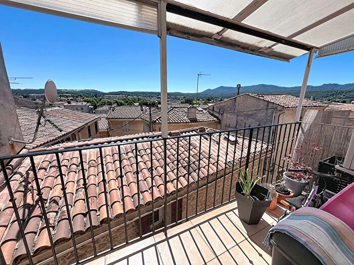 Appartement 4 pièces à vendre - Gardanne, Centre-ville