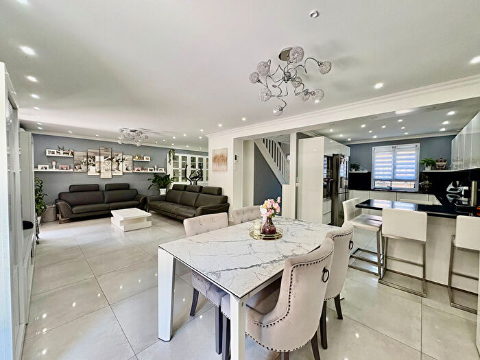 Maison à vendre - Sannois, Les Loges, Gambetta - 7 pièces - 4 chambres