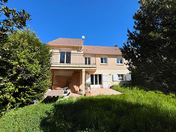 La Ferté-sous-Jouarre : Maison 4 pièces à vendre