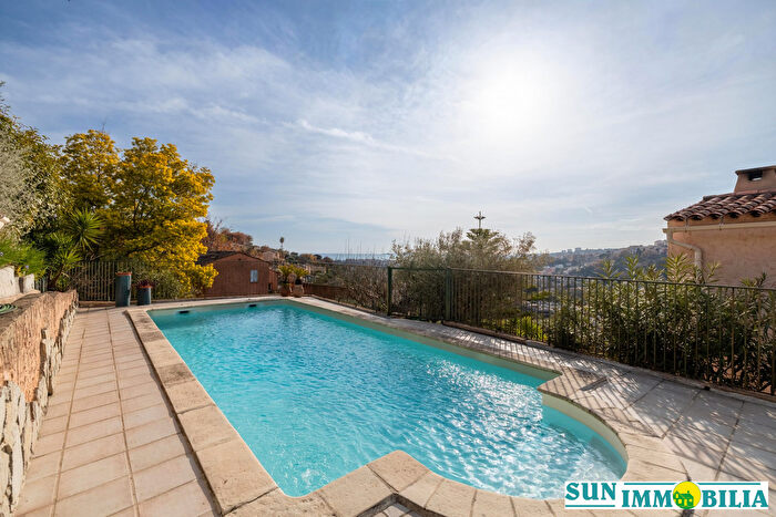 Maison 5 pièces à vendre à Cagnes-sur-Mer, Les Canebiers