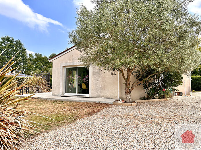 Maison 4 pièces à Izon, à vendre