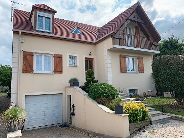 Maison à vendre - Chelles, Chantereine, Madeleine - 7 pièces - 5 chambres