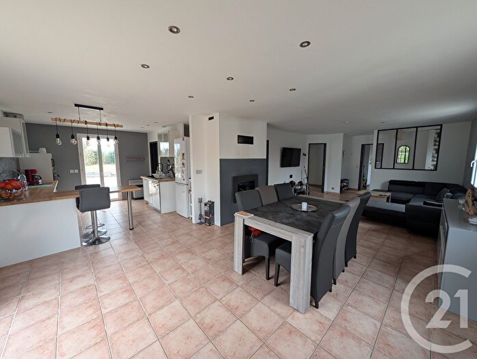 Maison à vendre - Jeu-les-Bois - 5 pièces - 4 chambres