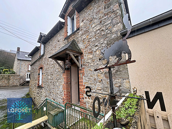 Maison à vendre - Châtillon-en-Vendelais - 6 pièces - 3 chambres