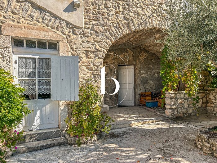 Maison à vendre - Barjac - 4 pièces - 3 chambres