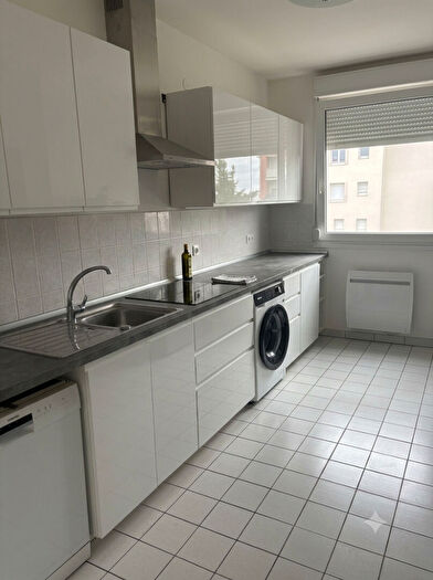 Appartement 4 pièces à louer à Reims, La Neuvillette, Trois Fontaines