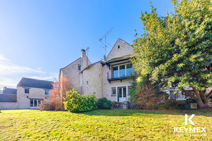 Maison à vendre - Noisy-sur-Oise - 10 pièces - 6 chambres