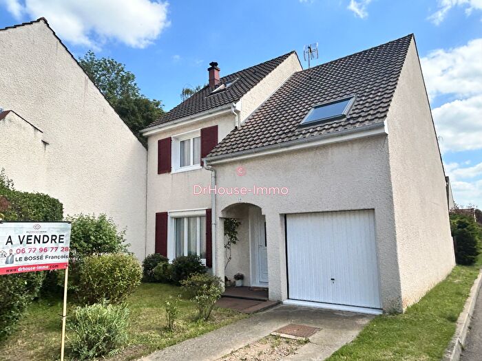 Maison 6 pièces à Gargenville, à vendre