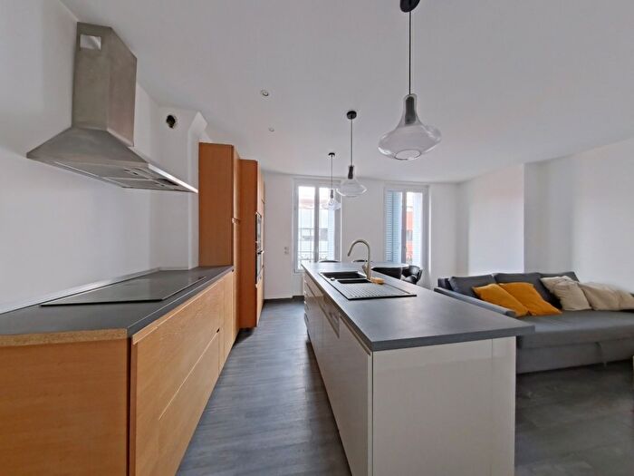 Suresnes, Carnot, Gambetta - Appartement 2 pièces à louer