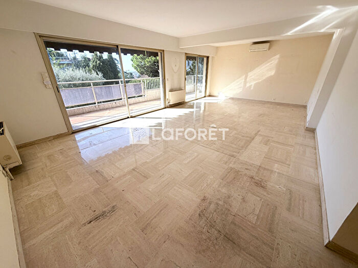 Appartement 3 pièces à Cannes, Prado, République, à vendre