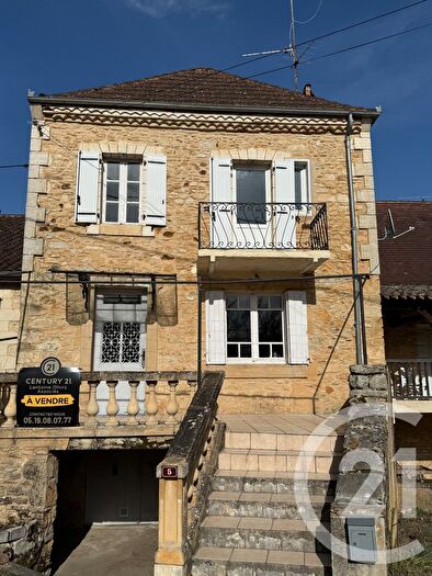 Maison à vendre - Saint-Pompont - 5 pièces - 3 chambres