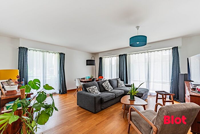 Nantes, Saint-Clément, Jardin des plantes, Caserne Lamoricière - Appartement 4 pièces à vendre
