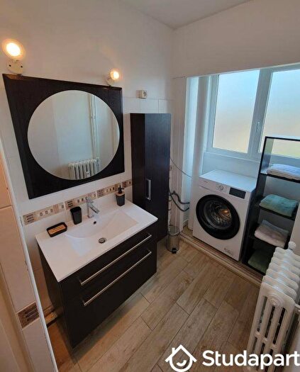 Appartement à louer - Bellevue, Brest - 1 pièce - 1 chambre