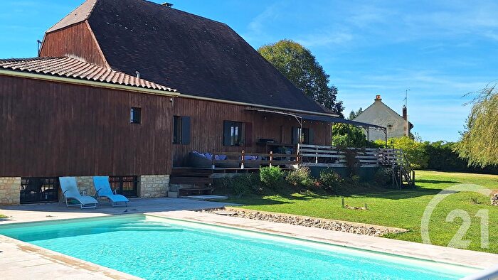 Meyrals : Maison 9 pièces à vendre