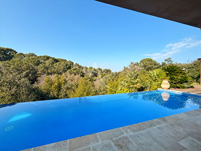 Maison à vendre - Antibes, Rastines, Super Antibes, Laval, La Fontonne - 10 pièces - 6 chambres