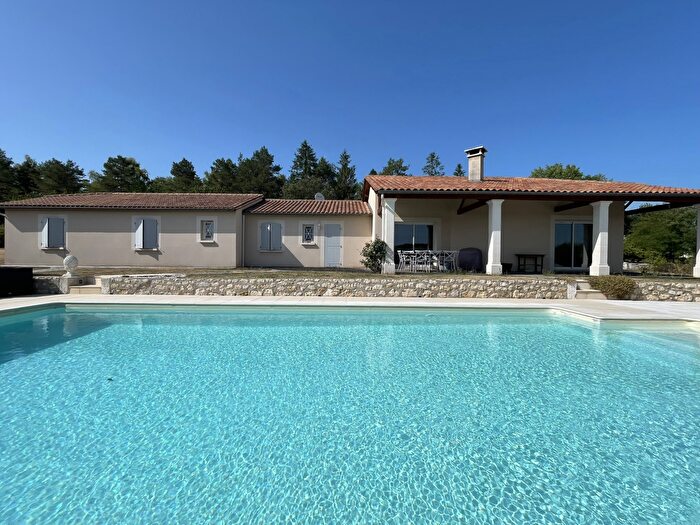 Maison à vendre - Champagnac-de-Belair - 6 pièces - 4 chambres