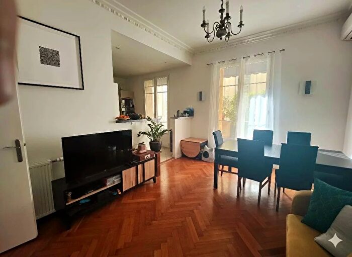 Appartement à vendre - Nice, Centre-ville - 4 pièces - 3 chambres