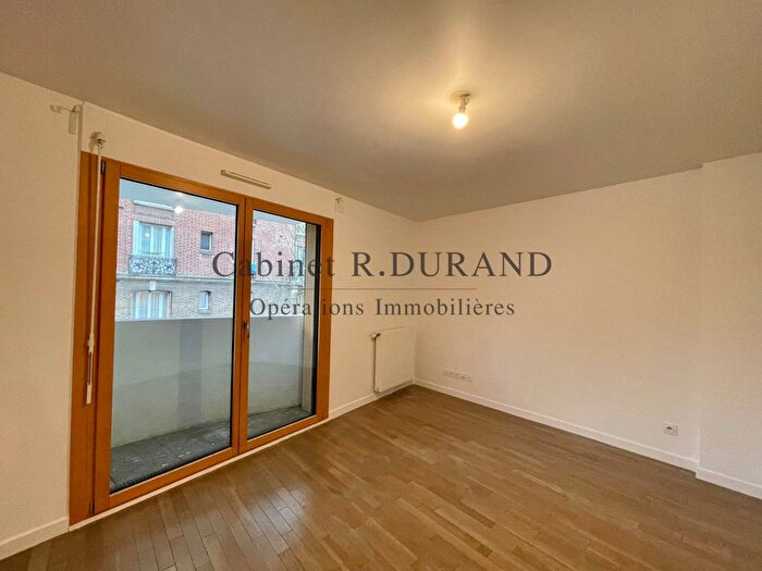 Appartement à louer - Agent Sarre-Centre-Les Vallées-La Garenne, Colombes - 2 pièces - 1 chambre