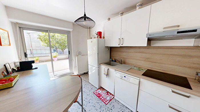 Appartement 3 pièces à Lyon 7ème, Guillotière, à vendre