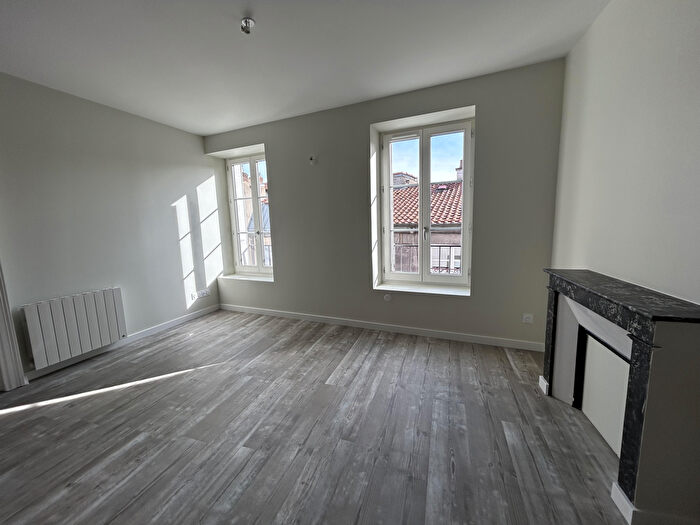 Clermont-Ferrand, Jaude, Fontgiève Saint-Alyre - Appartement 4 pièces à louer